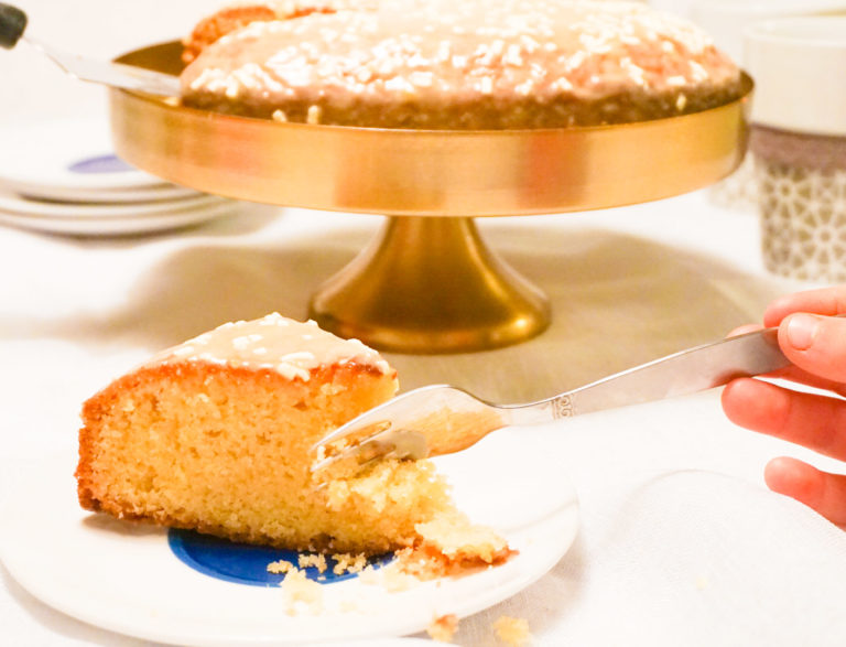 Saftig citronkaka med citronglasyr - Tessan bakar